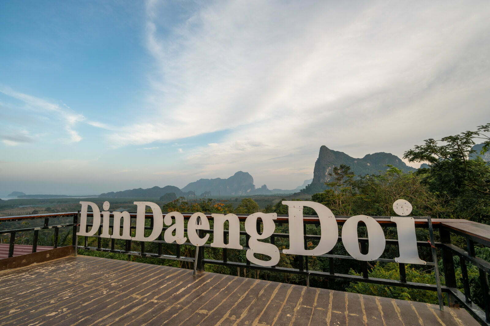 Krabi: Sehenswürdigkeiten + Tipps