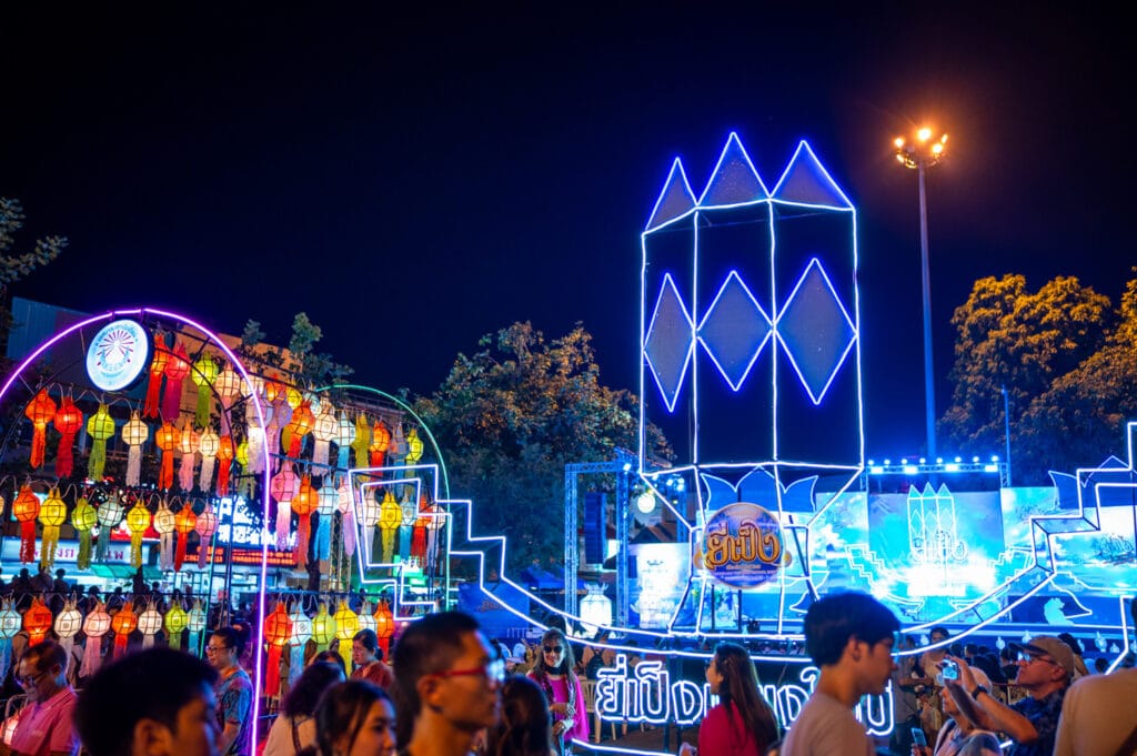 Loy Krathong Chiang Mai 2026: Thailands Lichterfest und Yi Peng erleben